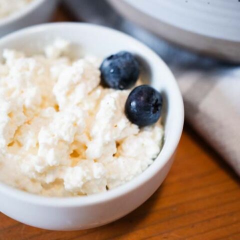 How to Make Homemade Raw Milk Cottage Cheese - Stay at Home Sarah